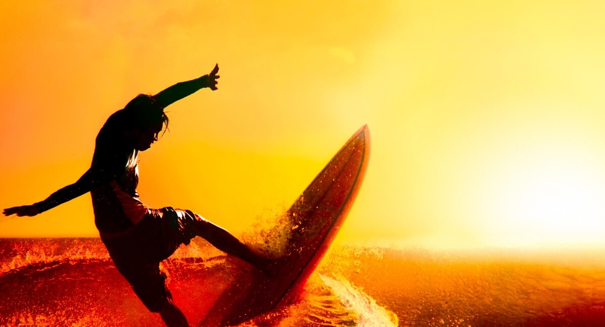 The History of Modern Surfing - Surftrip.pro